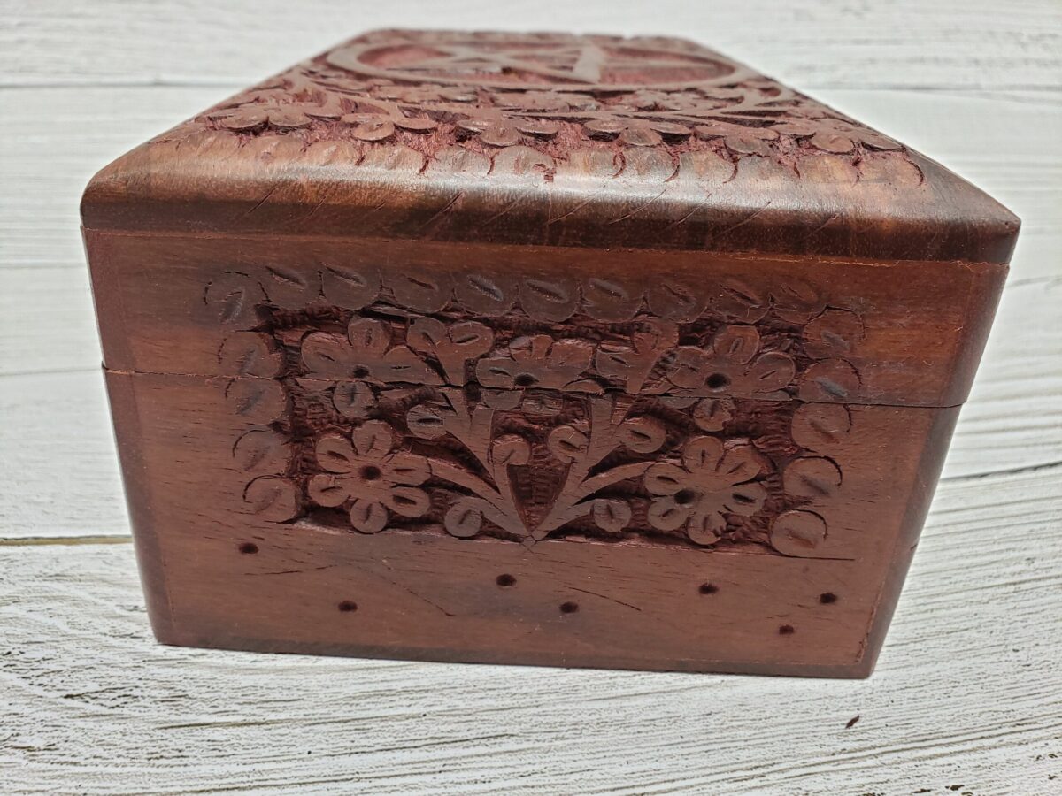 Pentacle Star Wood Celtic Box Set | The World Tree